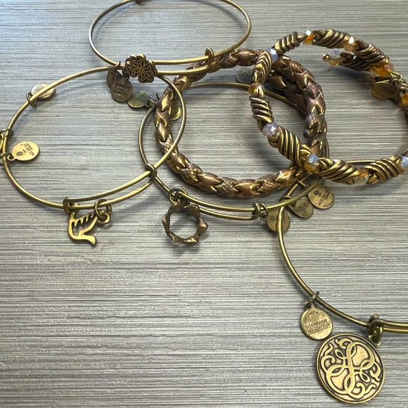 Alex and Ani | Jewelry | Alex And Ani Antique Gold Tone Bracelet Stack ...